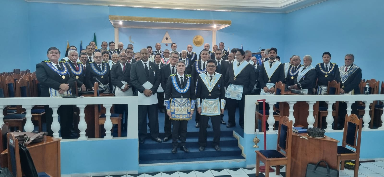 SESSÃO DE POMPAS FÚNEBRES DO GOB-RO CONDUZIDA PELA ARLS VERDADE N. 1451 ...